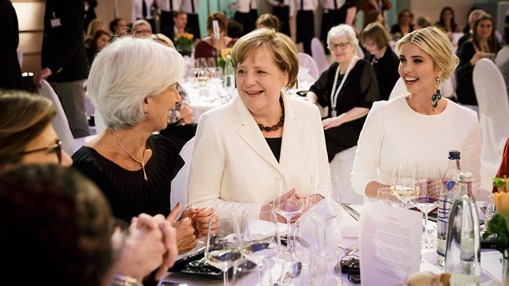In April Angela Merkel met with women from the realms of business ...